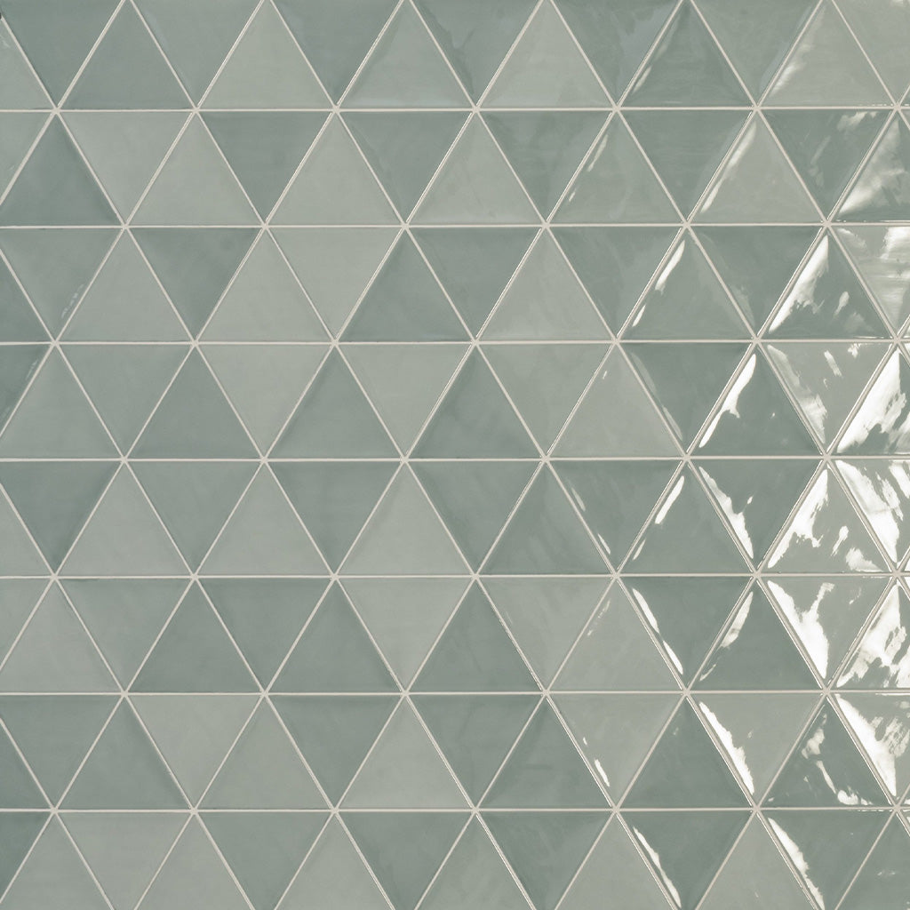 Medusa Triangle - Tile Power Penrith